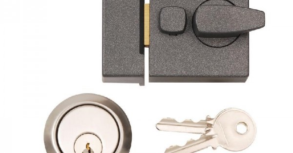 Dale Hardware - Traditional Standard Nightlatch - Clam Packed - Grey Finish